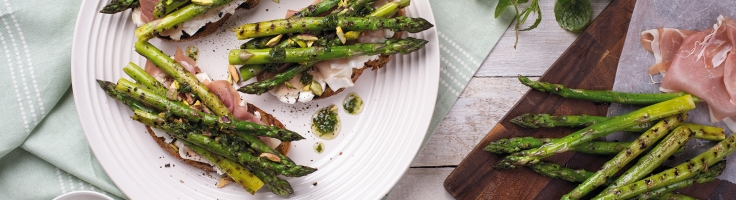 Ръжен тост с аспержи - Хлябове Вита